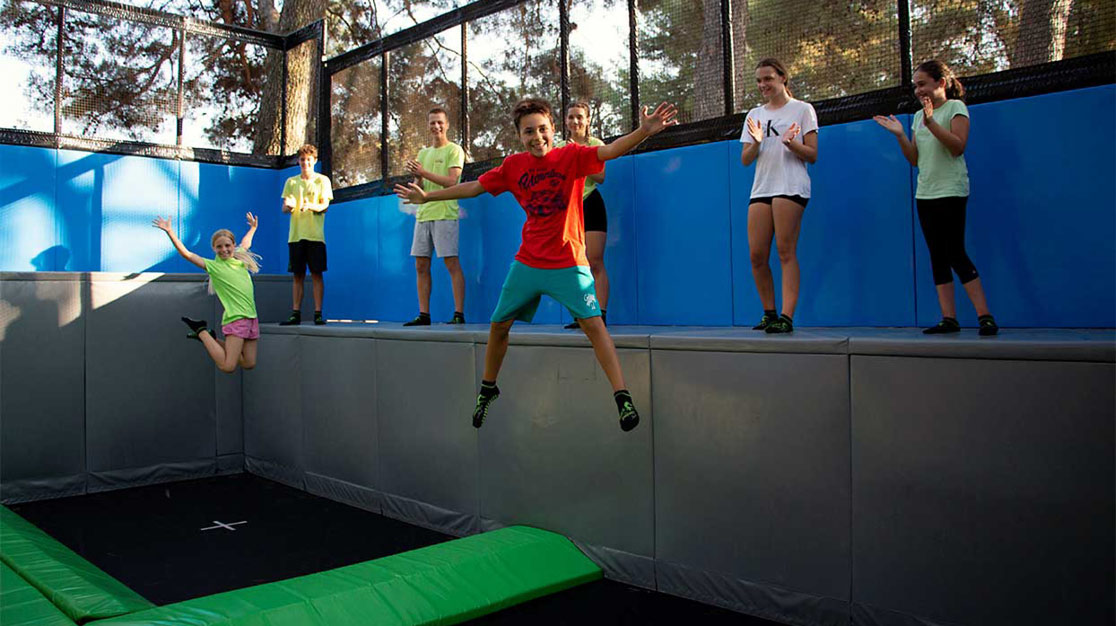 BiVillage Fažana - Trampoline parks references - Akrobat